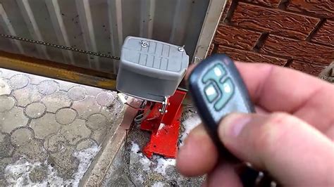 ЭЛЕКТРОПРИВОД СДВИЖНЫХ ОТКАТНЫХ ВОРОТ 12В - YouTube