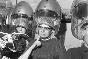 Het Ongelooflijke En Tragische Leven Van De Zingende Non