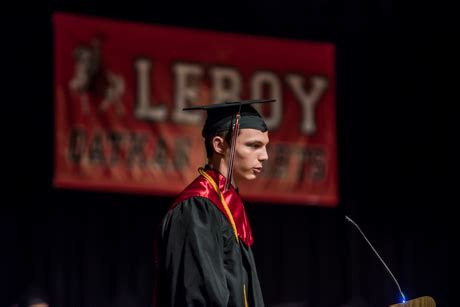 Le Roys Class Of 2018 Reminded To Make The Most Of Their Time The