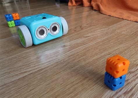 botley robot teaches coding without screens the coding robot activity