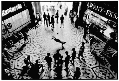 Rögzítés Török András Benkő Imre Időkapszulája A Szabadság Előérzetéről Capa Blog A Capa