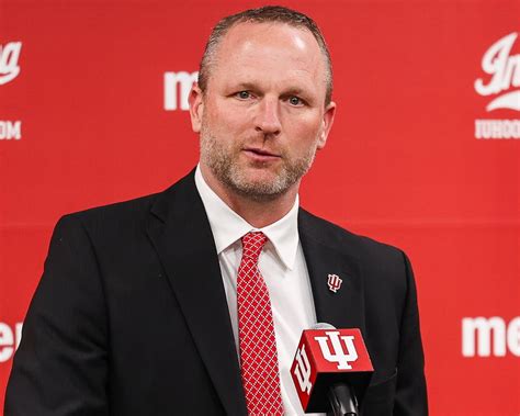 Davidson Forward Reed Bailey Transfers To Indiana The Hoosier Network