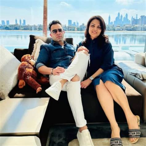 Virat Kohlis Brother Vikas Works As A His Nephew Aaryaveer Is A Cricketer Know About Rcb