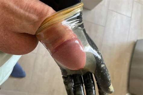 Latex Cockplay Chastity With Rubber Gloves Hungarian Gay Amateur Porn