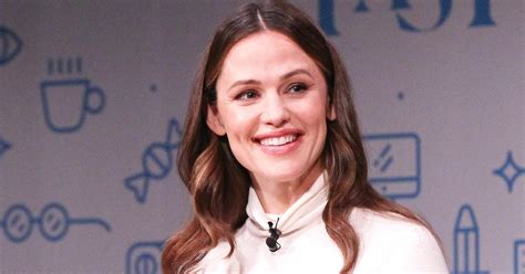 Jennifer Garners Pretend Cooking Show Heads To Youtube