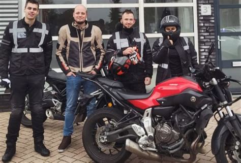 Avb Avd Dagcursus Examengerichte Rijlessen Scherpe Tarieven