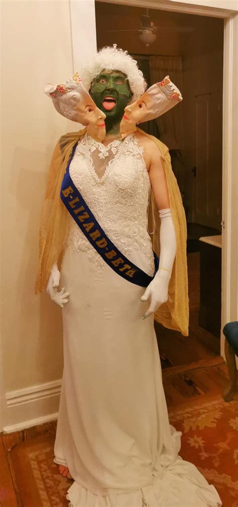 Queen E Lizard Beth R Halloween