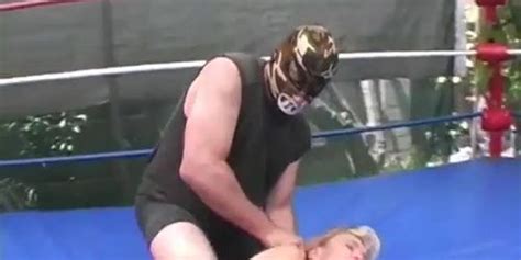 Stacy Burke Vs Tanya Danielle