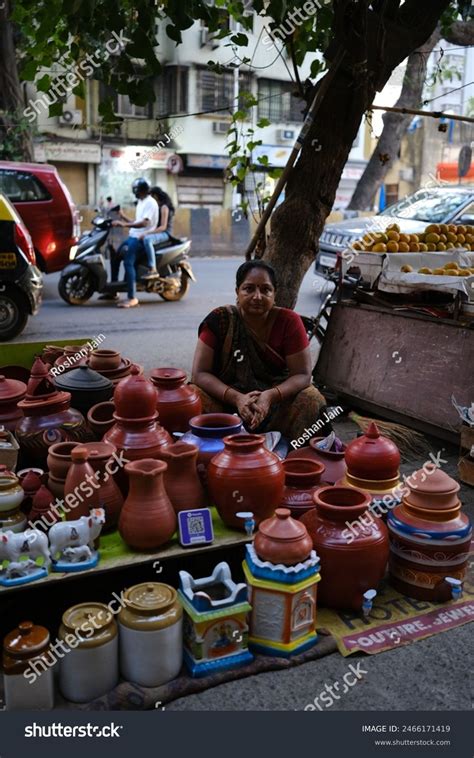 22 Imágenes Fotos De Stock Objetos En 3d Y Vectores Sobre Small Matka Water Shutterstock