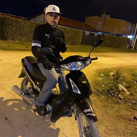 Jere Sanchez Jeree 06 On Threads