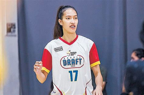 Gagate Going To Zus Coffee