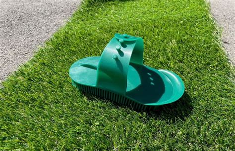 Stubborn Pile Marks In Artificial Grass Perfectly Green Uk Leading