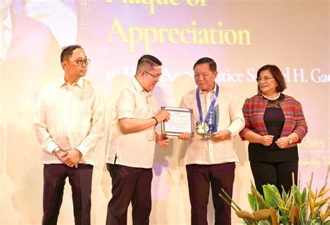 Justice Gaerlan Becoming A Lawyer Is A Transformative Process Supreme Court Of The Philippines