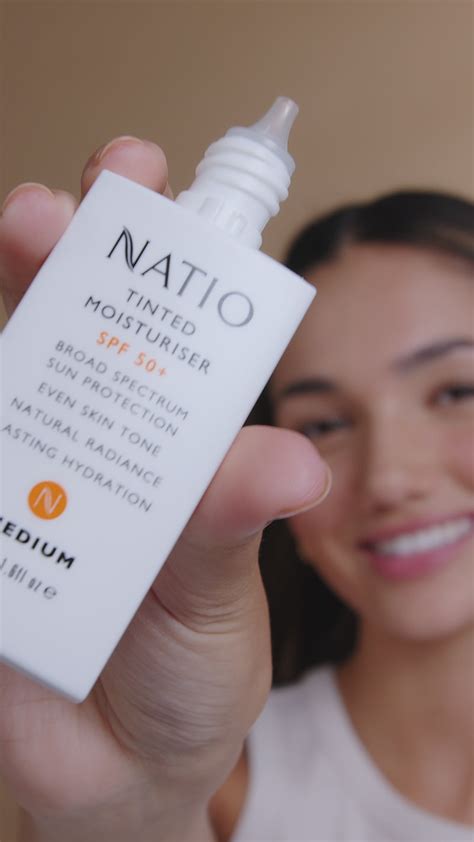 Tinted Moisturiser Spf 50 Medium