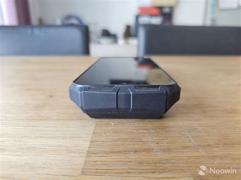 Doogee V Max Plus Review It S A 22 000 MAh 5G Rugged Phone With A 200MP Shooter Neowin