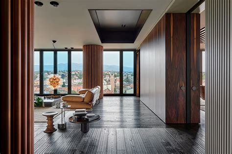 Vedrana Ergić Explores Spatial Transformability In Croatian Management Headquarters