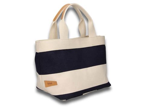Skipper Handbag Timeless Practical Italian Style