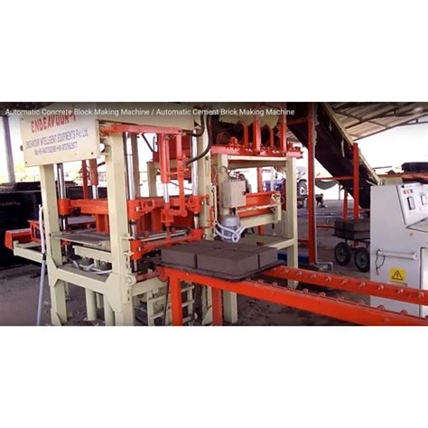 Automatic Concrete Block Machine At 2500000 00 Inr In Mehsana