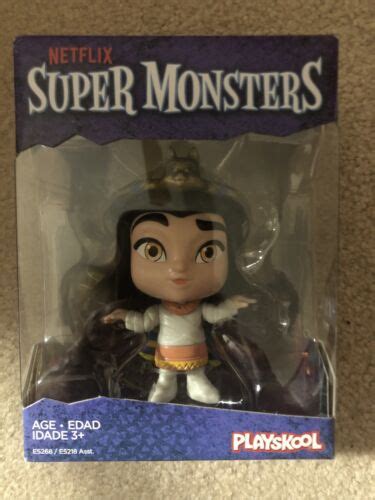 Super Monster Cleo Graves Netflix Hasbro Playskool Collectible 4 Inch