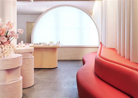 Glossier Flagship In New York Includes Pink Plaster And Boy Brow Room