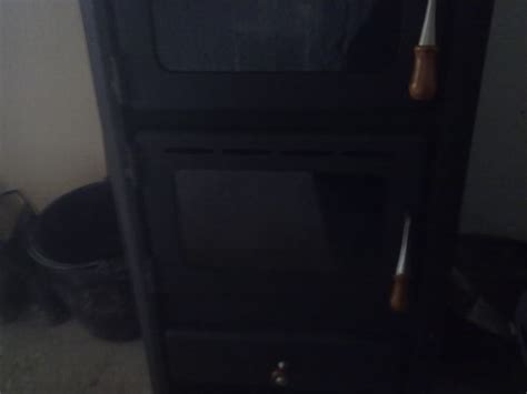 Peć Na Drva Prity Fm