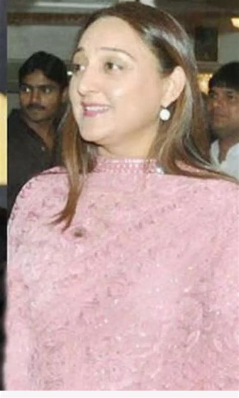 सलमान की पहली गर्लफेंड बहुत खूबसूरत थी देख कर चौंक जाएँगे आप