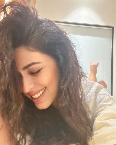 Neha Sargams Feet