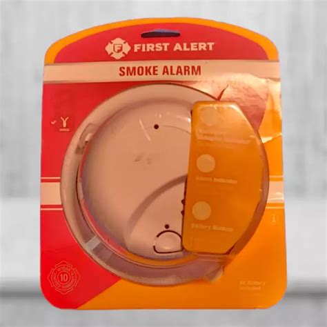 First Alert Hard Wired Ionization Smoke Fire Alarm Detector Batt Backup 1039809 £13 54 Picclick Uk