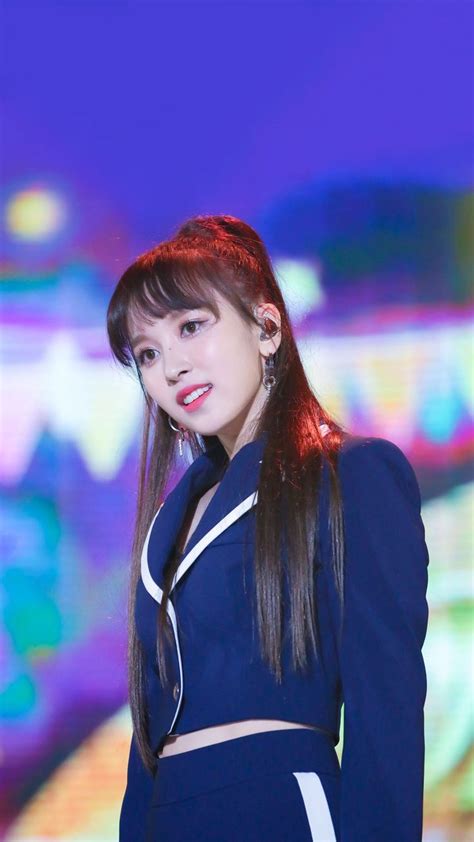 ปักพินโดย 青木 琴美 ใน Twice