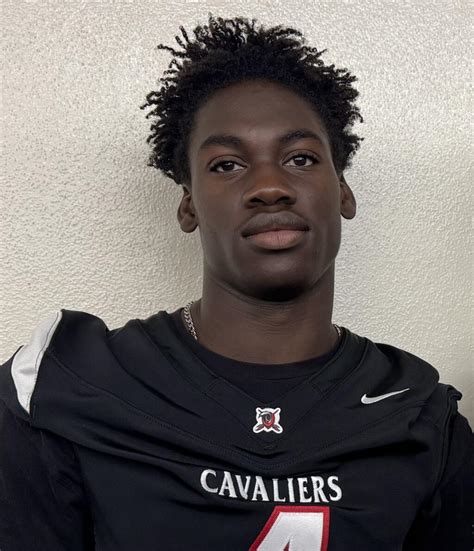 Running Back Moyo Odebunmi Breaks Loose For Cleveland High Los