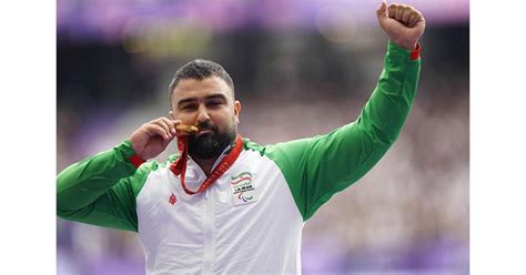 پارالمپیک پاریس ۲۰۲۴ پرتاب طلایی یاسین خسروی در استادوفرانس با چهار رکوردشکنی کمیته ملی