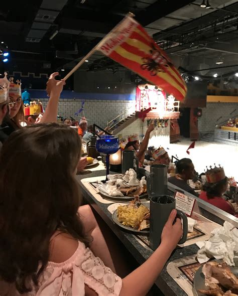 Theres A New Ruler At Medieval Times Orlando The Queen