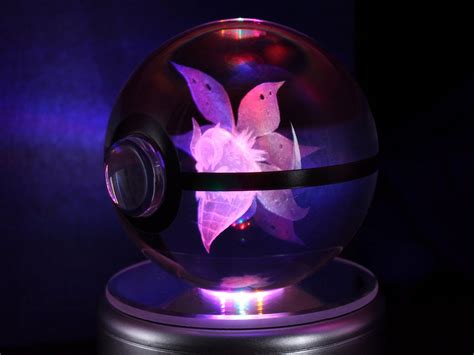 Volcarona Large Crystal Pokeball