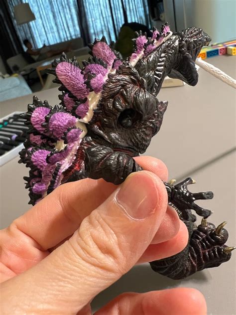 Purple Laser Shin Godzilla With Hand Defect Hobbies And Toys Collectibles And Memorabilia Fan
