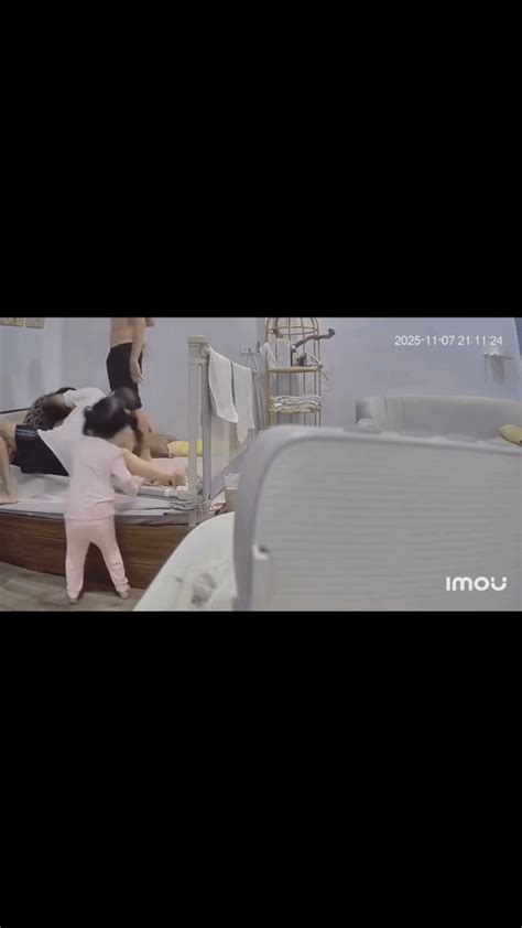 Xôn Xao Clip Vụ Mẹ Chồng đè Lên Người Nắm Tóc Con Dâu Mới Sinh Gây Phẫn Nộ