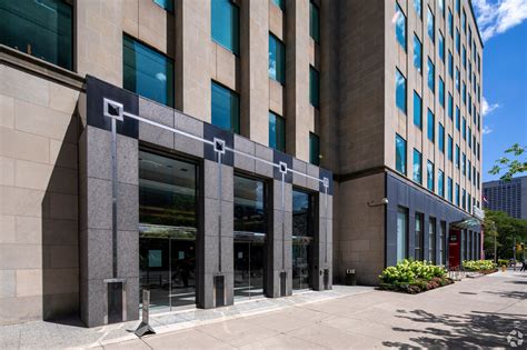 375 University Ave Toronto On M5g 2j5 Office For Lease Loopnet