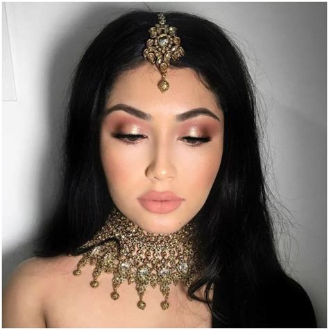 Subtle Wedding Makeup Indian Indian Wedding Makeup Indian Bridal Makeup Bollywood Makeup