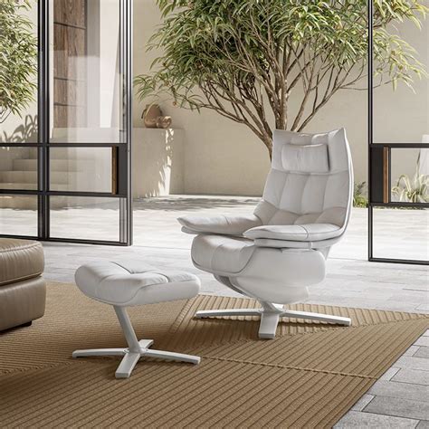 The Outlook Is Bright At The First Natuzzi Italia Store