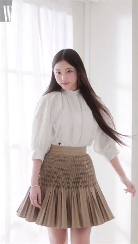 Ghim Của Dd1321dt Trên 자료 Nữ Thần Thời Trang