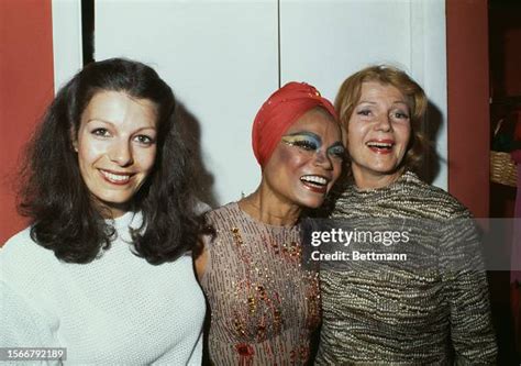 American Actress Rita Hayworth And Her Daughter Princess Yasmin Aga