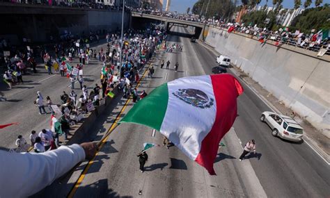Activistas De Derechos De Los Inmigrantes Prometen Interrumpir Las