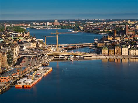 Södra Glad Midsommar I Södras Kokbok En Kokbok Fylld Med Medlemmars Och Medarbetares Bästa