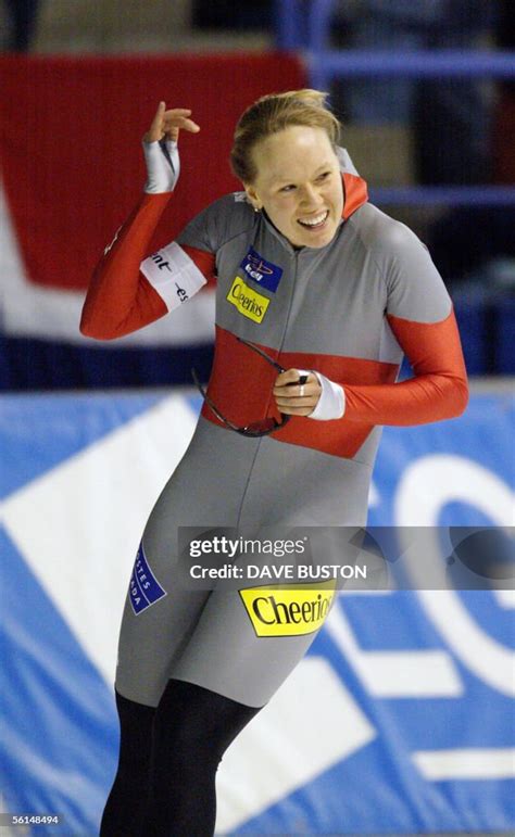 Canadas Cindy Klassen Celebrates After Setting A New World Record In