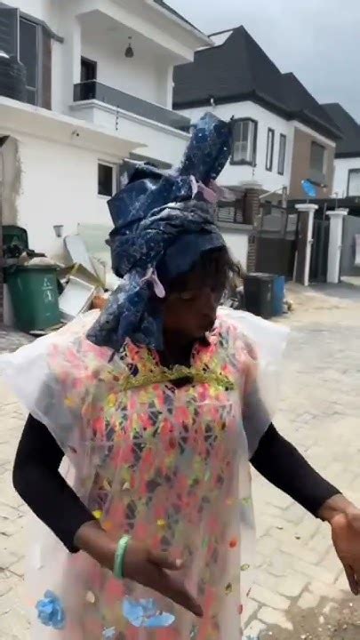 Small Aunty Rocking Her Sallah Dress 👗 Followers Highlights
