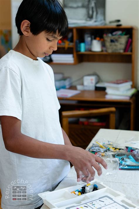 Getting Started With Spike Prime The Unboxing ResearchParent Com