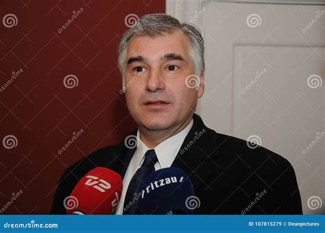 Usa`s Senior Energy Advisor Vincent Devito Visists Editorial Stock Image Image Of Finance