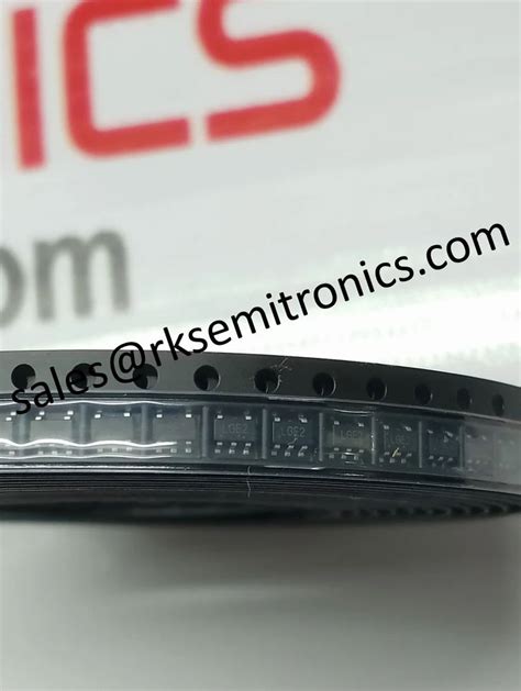 Mic5219 33ym5 Tr Ldo Voltage Regulators 500ma Peak 1 Low Noise Ldo At