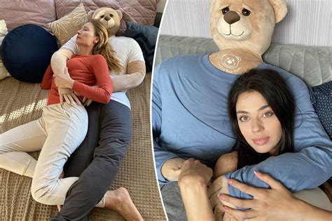 Singles Can Snuggle This Giant Emotional Support Bear