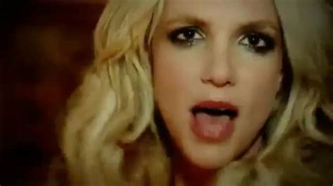 Remember When Britney Spears Dropped The Da Vinci Tumbex