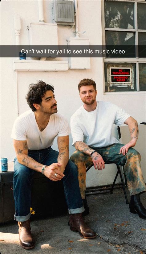 Joe Jonas Barefoot Shoe K Swiss X Dnce Joe Jonas Band Designs New